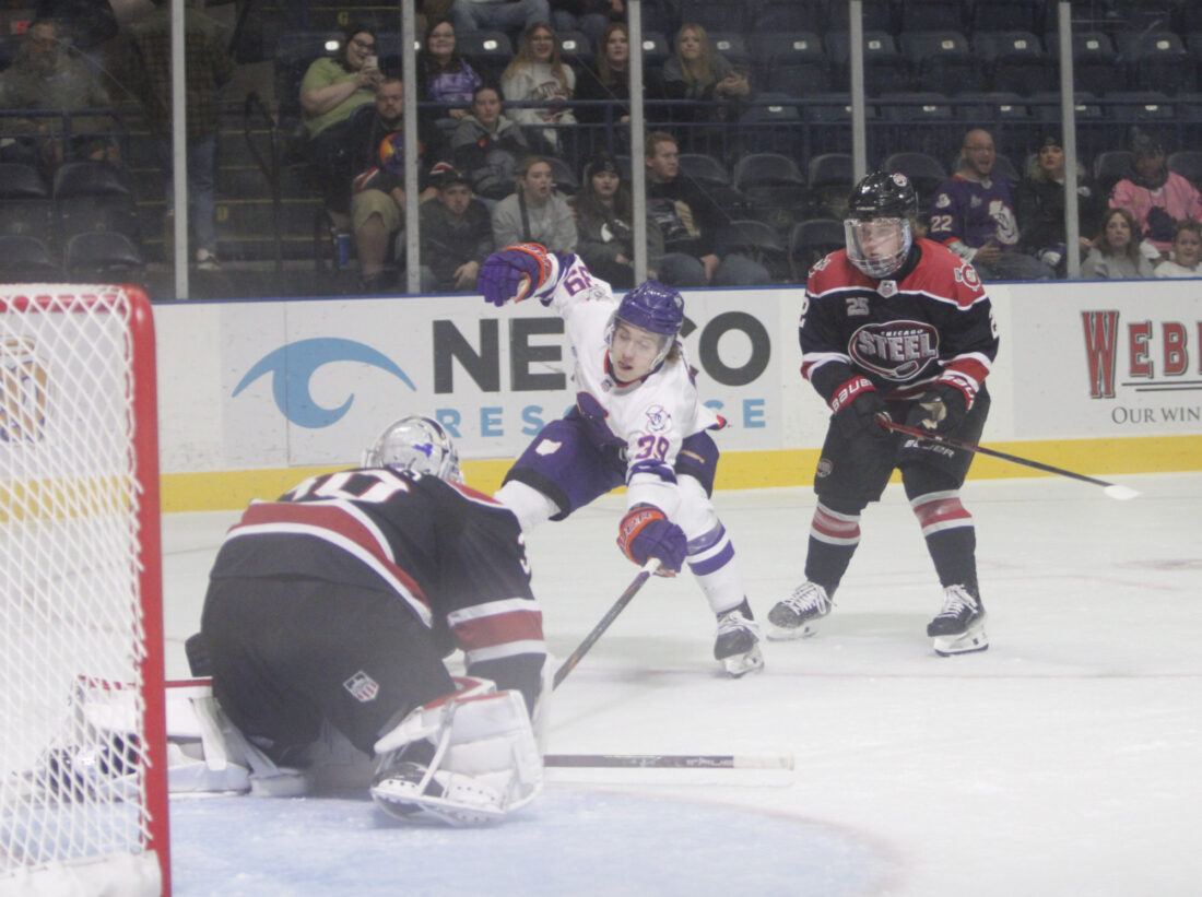 Phantoms edge Steel in overtime | News, Sports, Jobs - The Vindicator